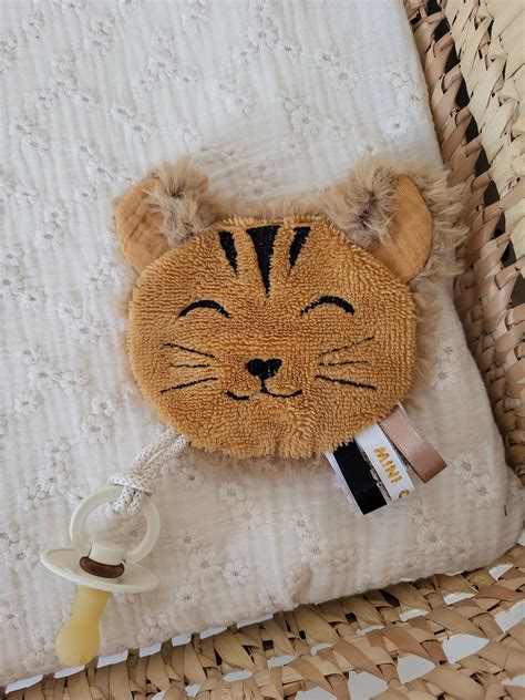 Attache Doudou Plat Tigre Ponge Et Et Fourrure Mini Canaille