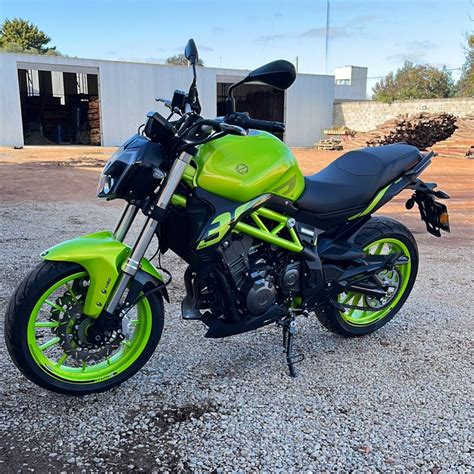 Naked Motoventa