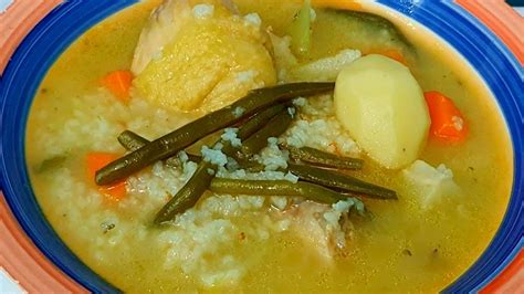 Como Hacer Caldo De Pollo Con Arroz Al Estilo De Mama Jose Youtube