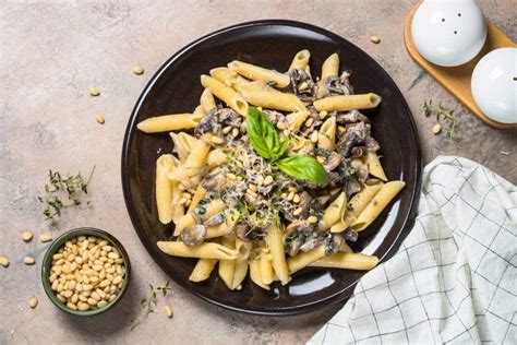 Receta de Pasta con Champiñones Fácil y Rápida