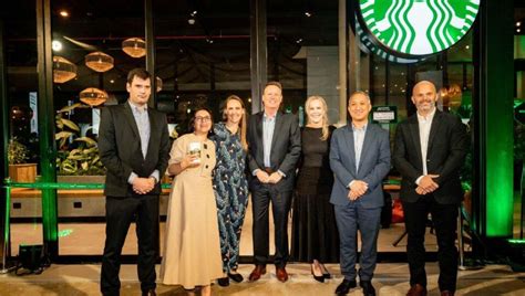 Starbucks Abre Primera Tienda En Paraguay