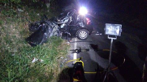 Mulher Morre E Homem Fica Ferido Em Acidente Na RJ 137 Em Barra Do
