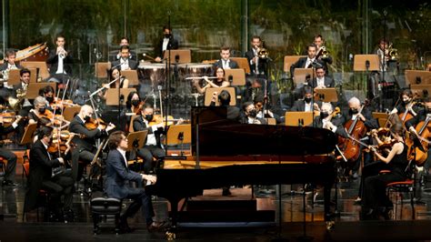 Tchaikovsky Concerto para Piano n º 1 Gulbenkian Música