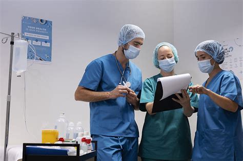 Os desafios da formação em enfermagem Enfermagem 4You