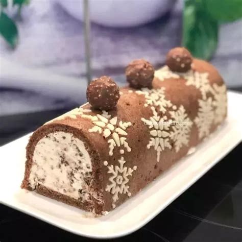 Bûche aux Ferrero Rocher Guy Demarle