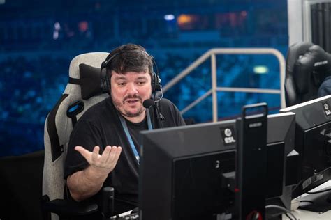 Twitch Gaules Streamer Mais Assistido Do Mundo Em Setembro