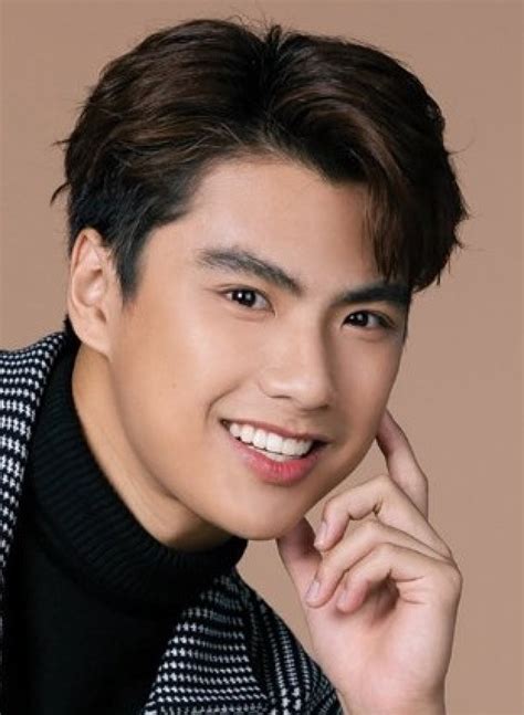 Pawat CHITTSAWANGDEE Biography And Movies