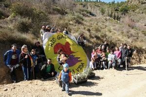 Plantación de árboles organizada por la asociación Gabardiella con la