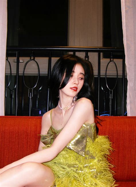 China Entertainment News Ju Jingyi Poses For Photo Shoot