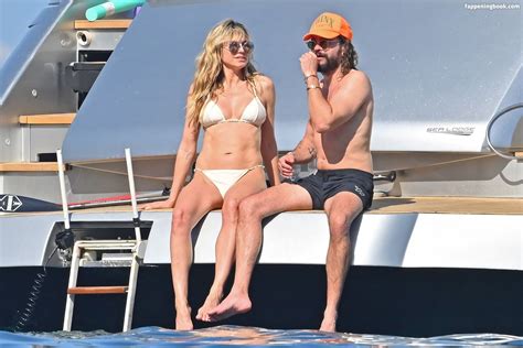Heidi Klum Nude The Fappening Photo Fappeningbook