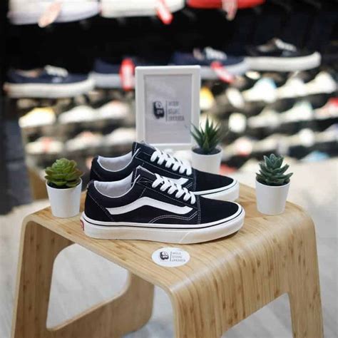 10 Toko Sneakers Di Jakarta Yang Paling Recommended