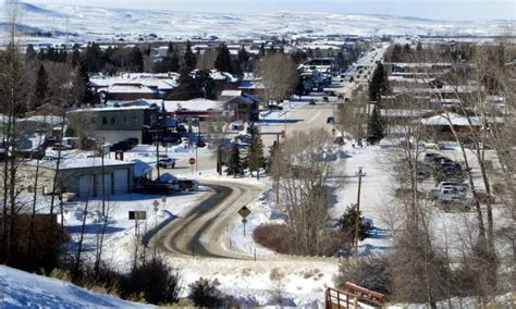 Best Small Towns In Wyoming Homesnacks