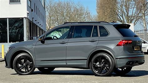 Volkswagen NEW Tiguan R Line Black Style 2022 In4K Dolphin Grey 19 Inch