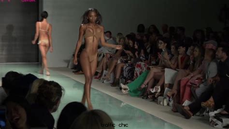 Fully Nude Catwalk Photos