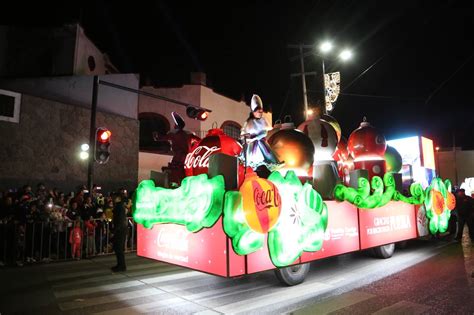 Regresa a Puebla la Caravana Navideña Coca Cola 2023 Megalópolis