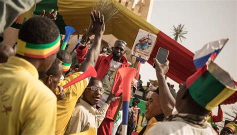 Le référendum constitutionnel au Mali un scrutin contesté dans un pays