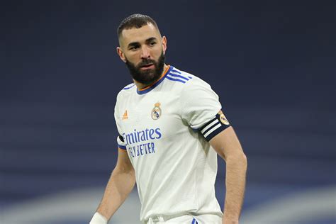 Voici à quoi ressemble la femme de Karim Benzema