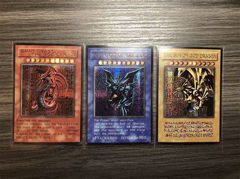 遊戯王 オリカ三幻神 原作仕様 ラーの翼神竜 オベリスクの巨神兵 オシリスの天空竜 3枚 シークレット オリカハードケース レプリカ 遊戯王