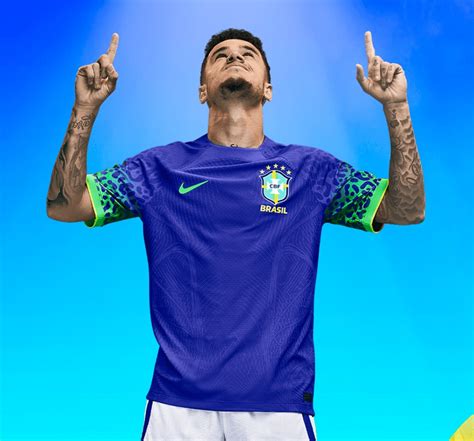 Coluna veste a garra a coleção da seleção brasileira de 2022