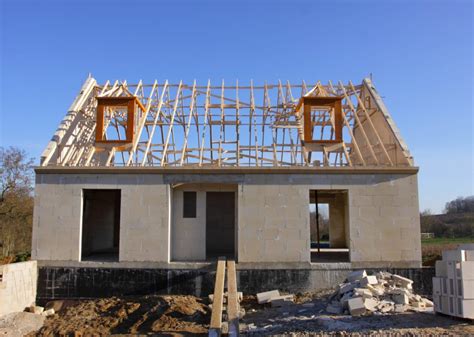 Conheça os materiais básicos para construir uma casa Guia do Construtor
