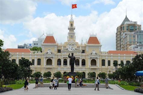 Top Danh Lam Th Ng C Nh Th Nh Ph H Ch Minh H T Kh Ch Nh T Hi N