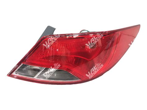Farol Trasero Derecho Sedan Hyundai Accent G Fa Dohc Valv X