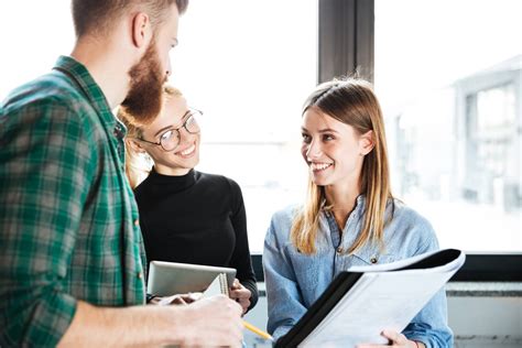 Descubre las claves de los contratos de formación en alternancia y los