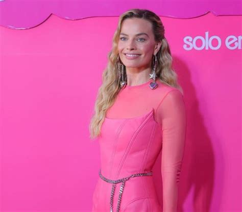 Barbie En M Xico Los Ic Nicos Looks De Margot Robbie Y Ryan Gosling
