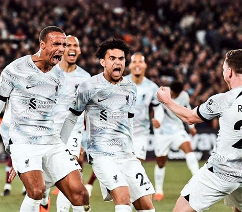 Luis Díaz jugó con Liverpool 35 minutos