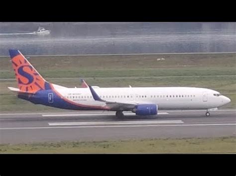 Rare Sun Country Airlines Boeing 737 8JP N839SY No Titles Livery