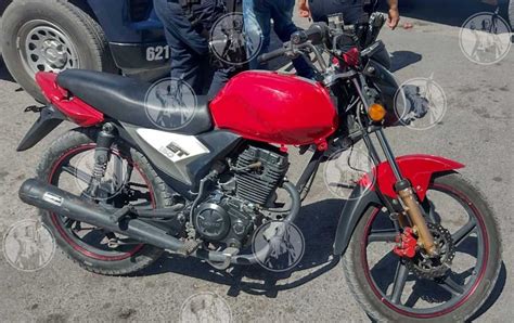 Es Detenido Por Circular En Motocicleta Robada