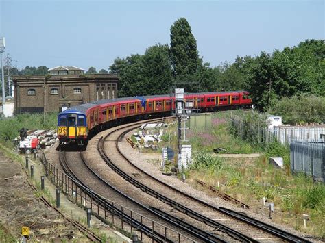 Getting Around Is So Easy With The Trains Train Uk Culture Study