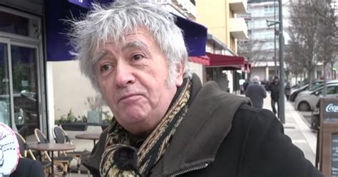 L Humoriste Jean Yves Lafesse Connu Pour Ses Canulars Et Ses Micro