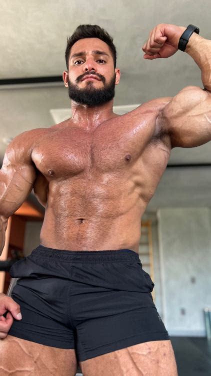 Muscles4ever Tumblr Tumbex
