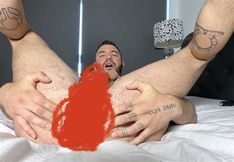 TW Pornstars 2 Pic IZZI Cam Star Legend Twitter Asshole
