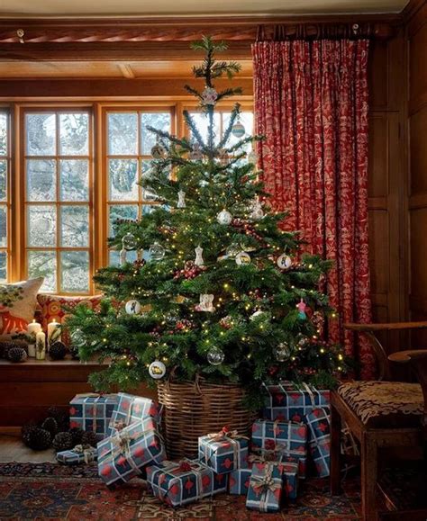 English Country Cottage Christmas Decor With Tartan Plaid Fairy Lights