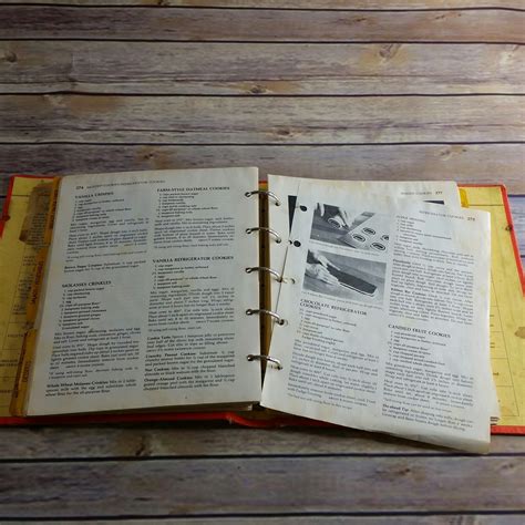Vintage Cookbook Betty Crocker Recipes 1980s 5 Ring Binder Etsy