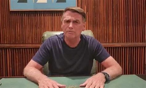 Em vídeo presidente Jair Bolsonaro pede fim do bloqueio das rodovias