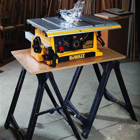 Sierra De Mesa Portatil 10 Dewalt DWE7470 B3