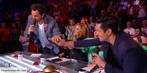La France A Un Incroyable Talent Le Jury Utilise Le Platinium Buzzer