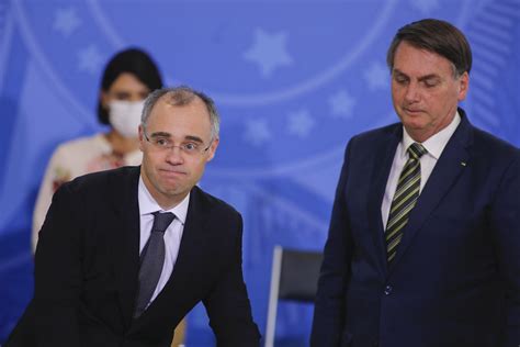 Conheça André Mendonça indicado por Bolsonaro a ministro do STF
