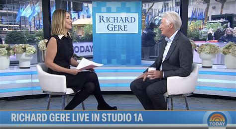 Richard Gere âgé de 75 ans a été réprimandé par l animatrice de