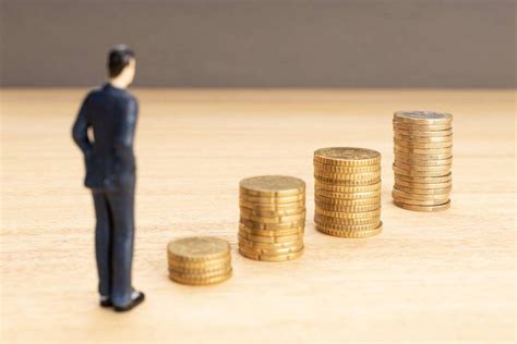 El reto de subir salarios con las cuentas al límite Empresas Cinco Días