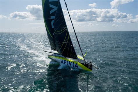Vendée Globe Dalin toujours leader à J 7 de l arrivée aux Sables d Olonne