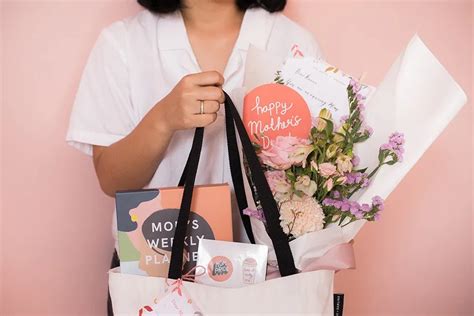 15 Ide Kado Untuk Hari Ibu Yang Unik Spesial Dan Bisa Custom