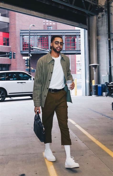 D Angelo Russell Is The Winner Of Gq S 2019 Nba Style Showdown Artofit