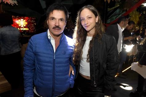 Ramiro Meneses reveló su nuevo amor se trata de la chilena Valentina