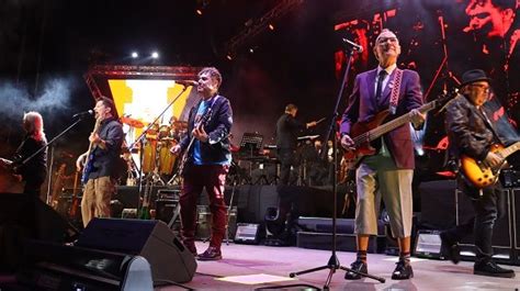Presentan Rock En Tu Idioma Sinf Nico Con Lleno Total En La Arena