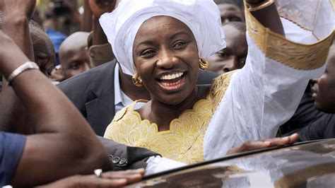 Sénégal l ex Première ministre Aminata Touré lorgne la présidence