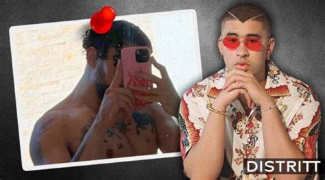 Bad Bunny Publica Foto Desnudo Y Enciende Las Redes Sociales